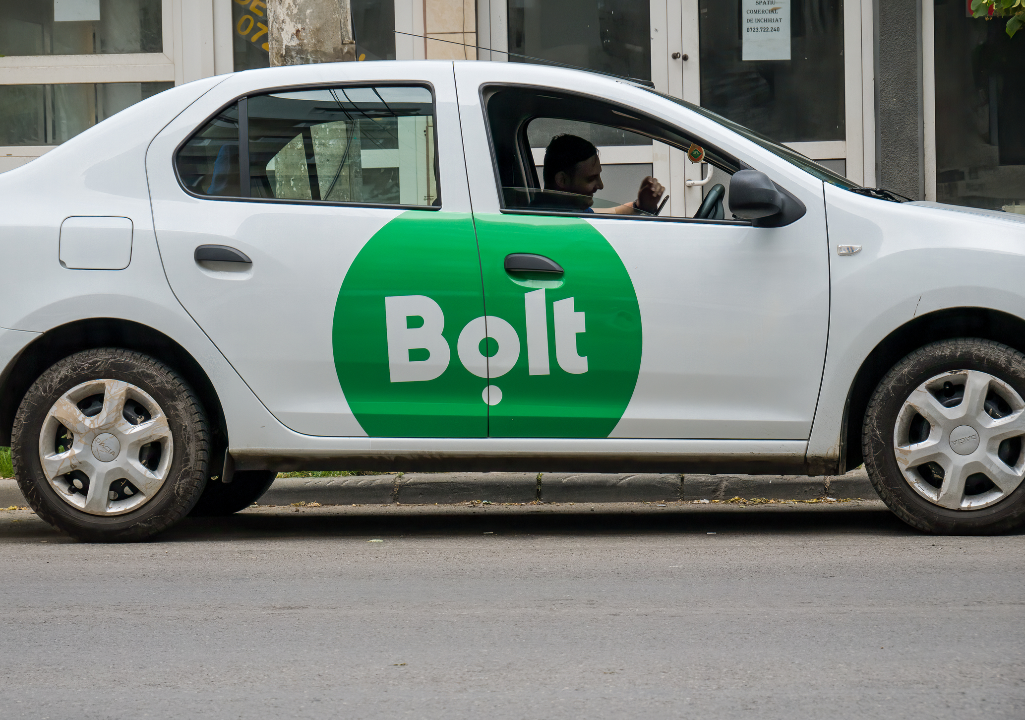 Bolt lansează un marketplace pentru șoferii din Capitală fără mașină ...