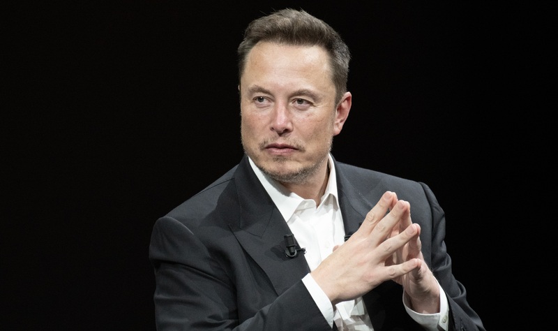 Elon Musk scrie istorie pe Wall Street: SpaceX strânge 75 miliarde ...